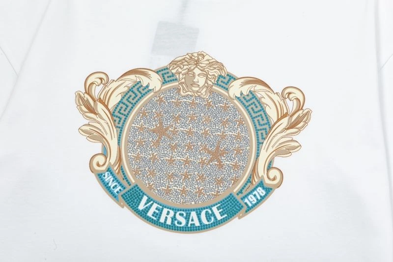 Accurate model Versace T-Shirts
