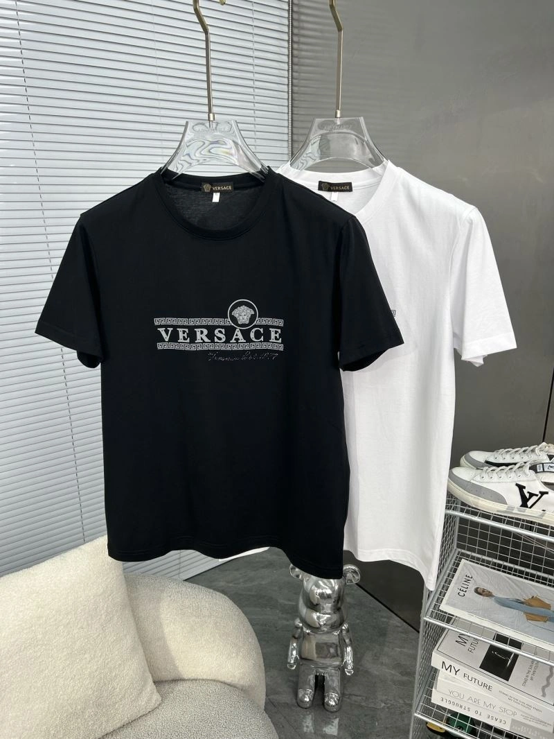 Exact replica Versace T-Shirts