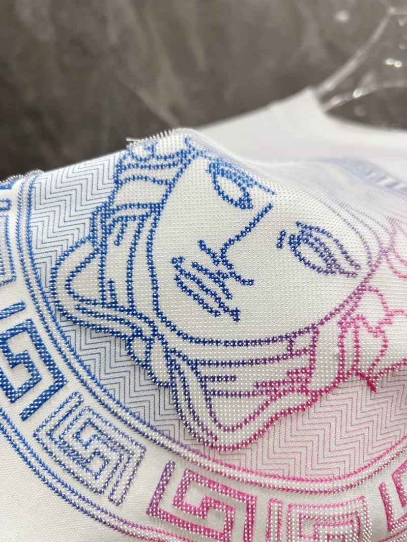 Economical Versace T-Shirts
