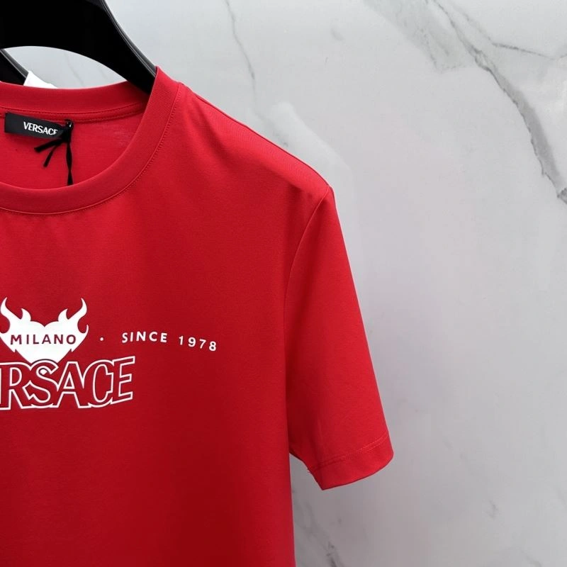 Economical Versace T-Shirts