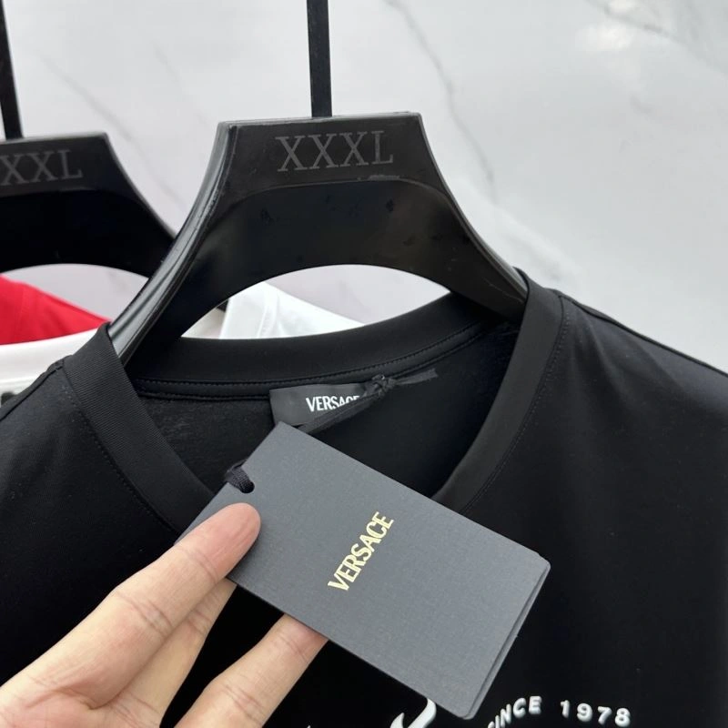 Low-cost Versace T-Shirts