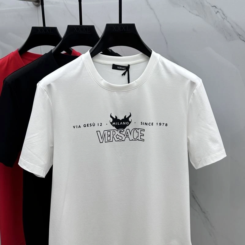 Accurate model Versace T-Shirts