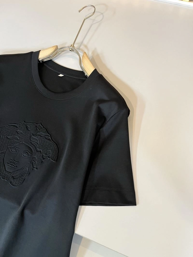 Top match Versace T-Shirts