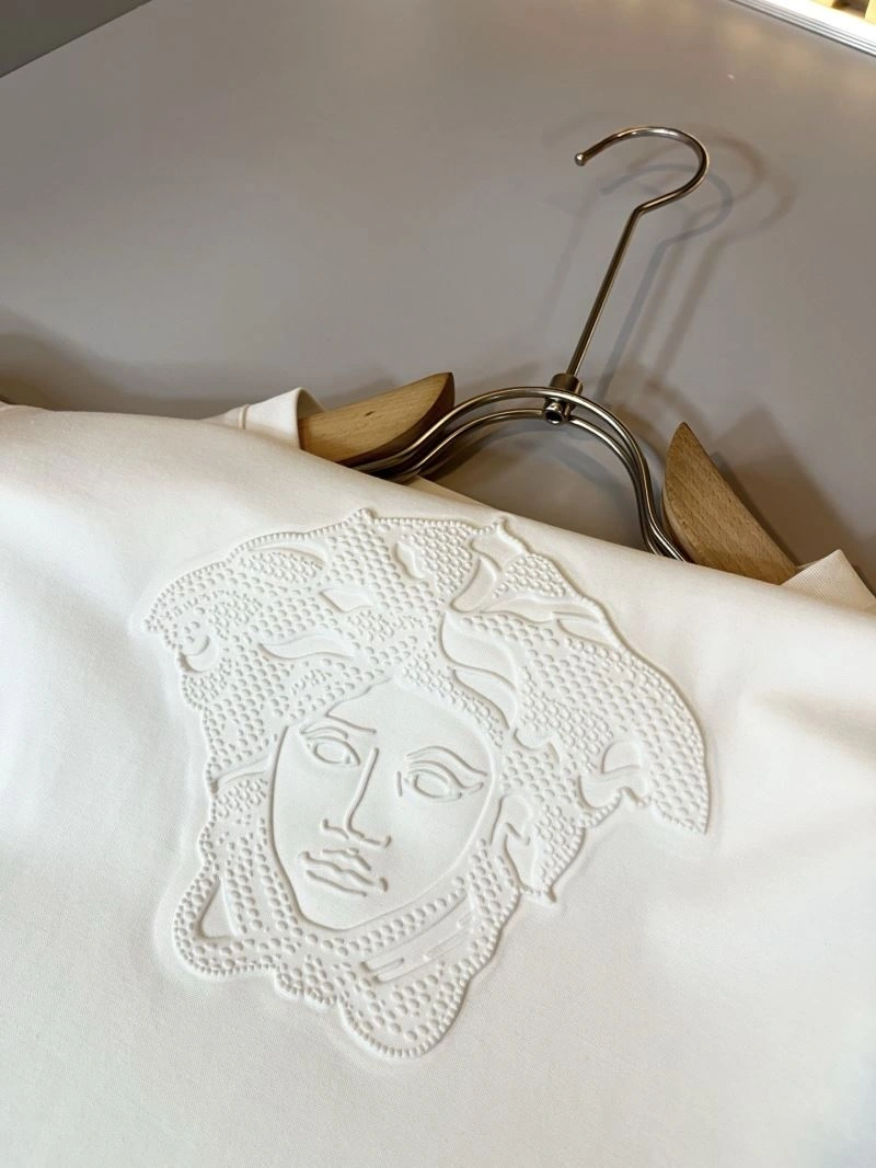 High fidelity Versace T-Shirts