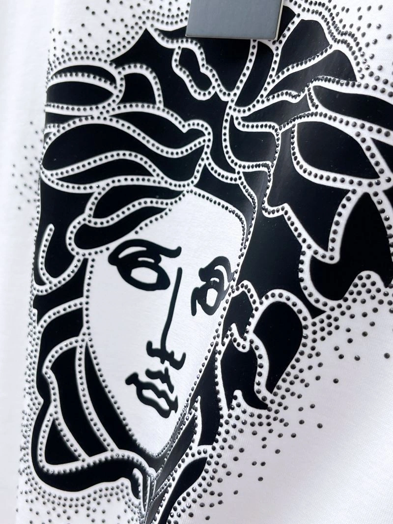 Exact replica Versace T-Shirts