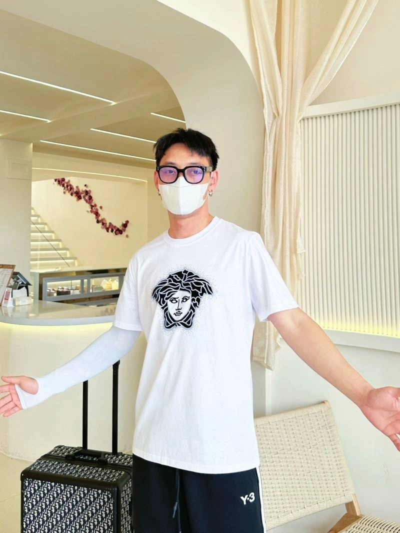 1:1 copy Versace T-Shirts