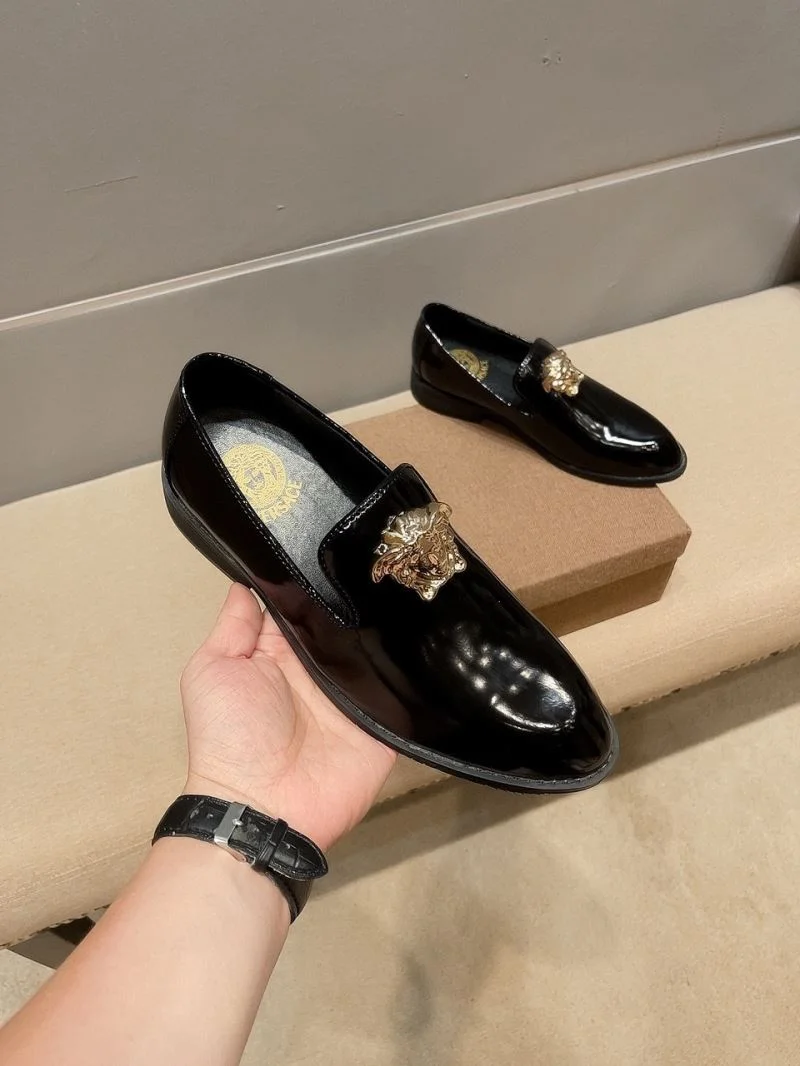Factory-made Versace Tods Shoes
