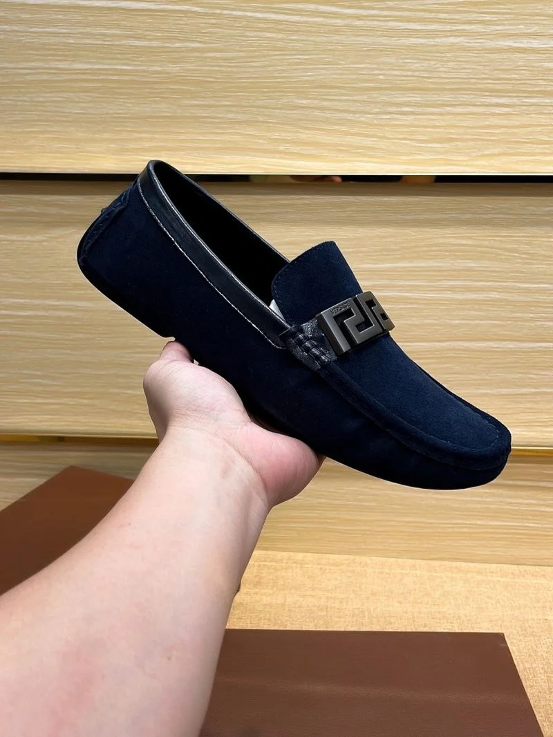 Value-priced Versace Tods Shoes
