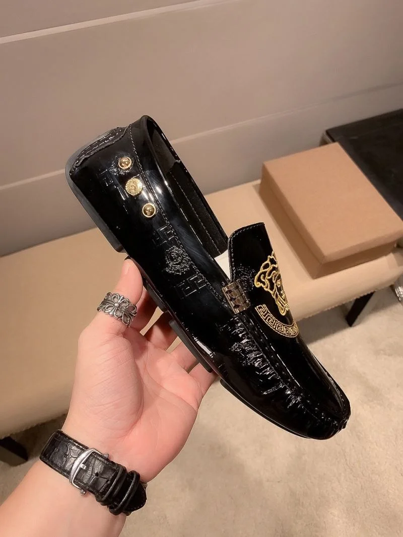 Budget-friendly Versace Tods Shoes