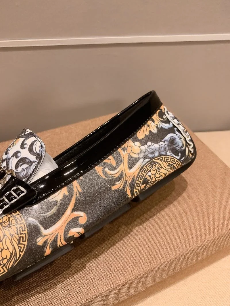 Inexpensive Versace Tods Shoes