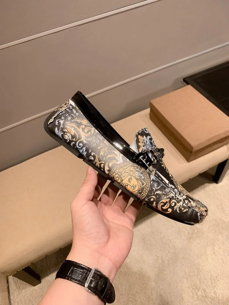 Inexpensive Versace Tods Shoes