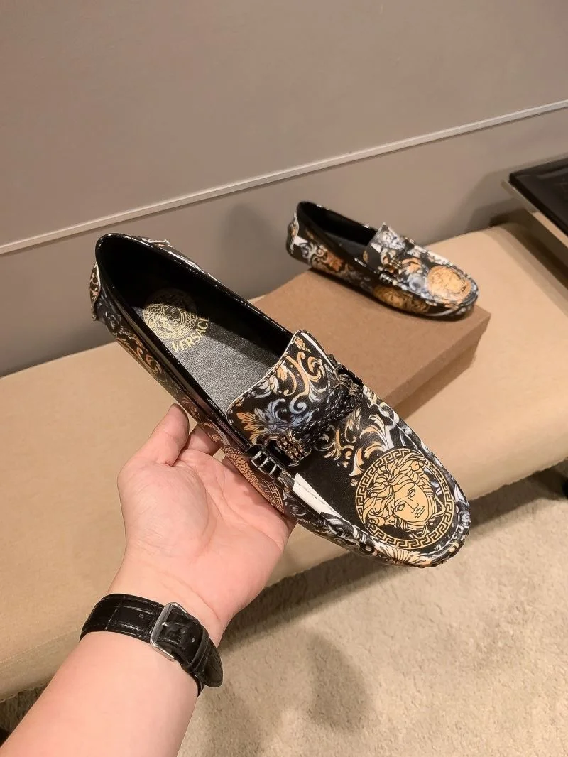 Inexpensive Versace Tods Shoes