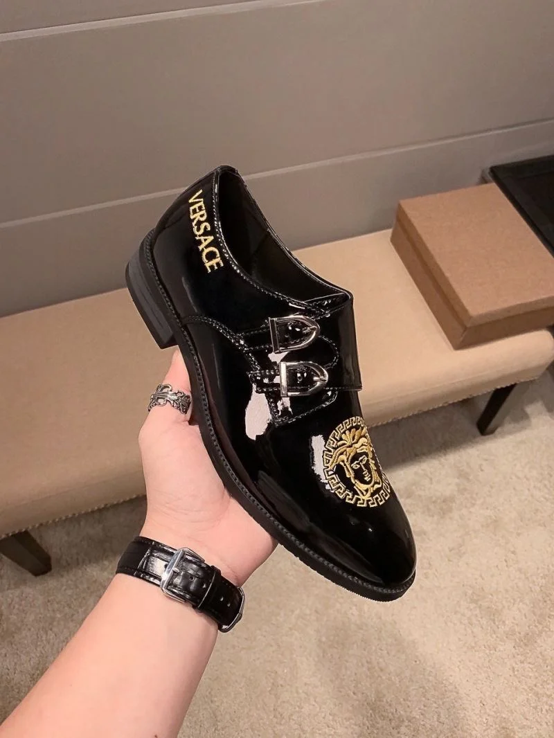 Exact replica Versace Tods Shoes