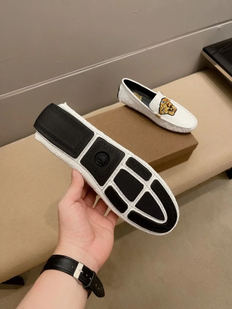 Discounted Versace Tods Shoes