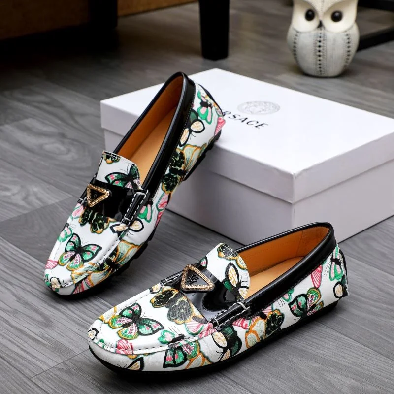 Discounted Versace Tods Shoes