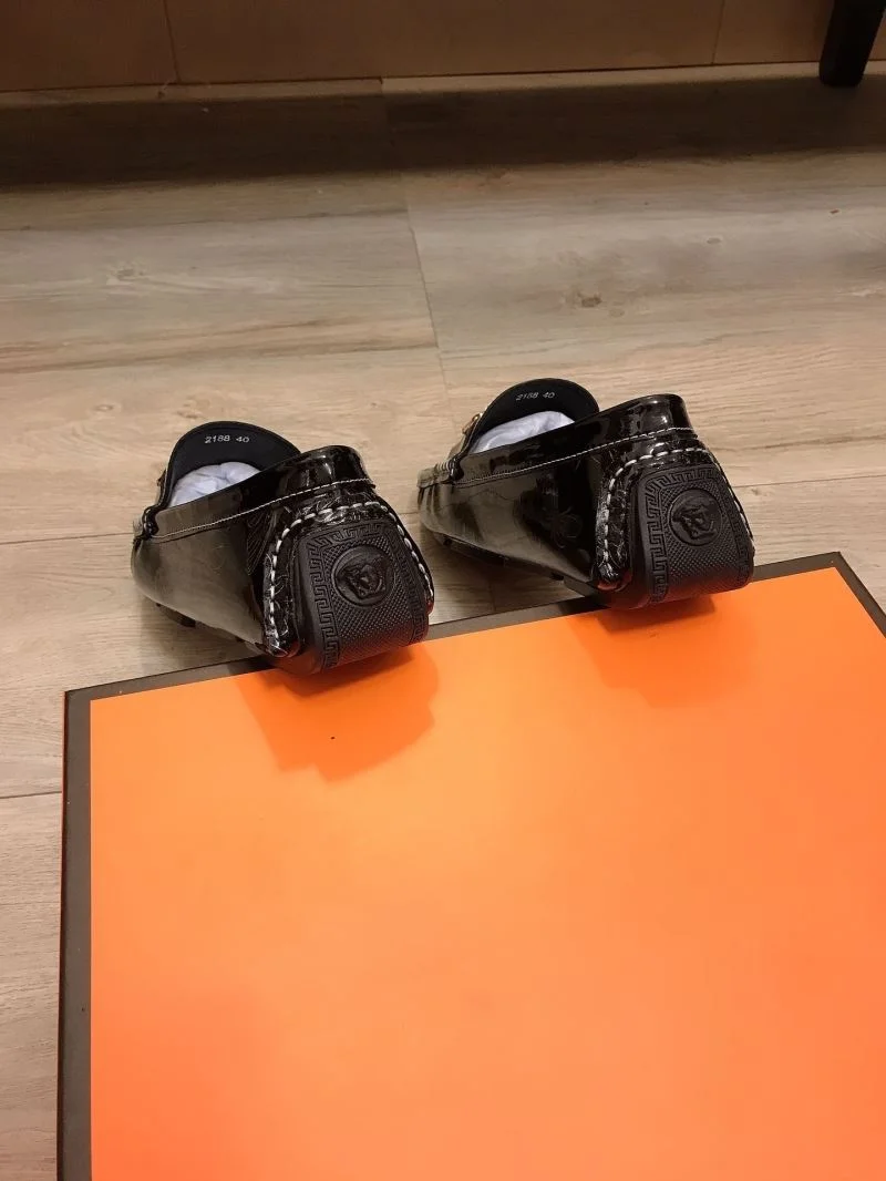 Exact replica Versace Tods Shoes