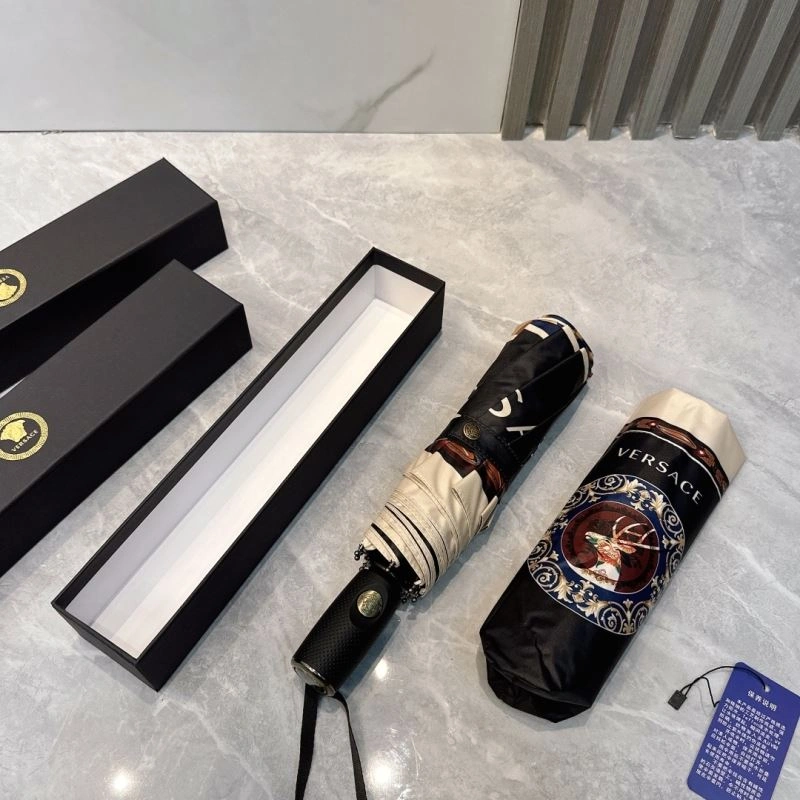 Low-cost Versace Umbrella