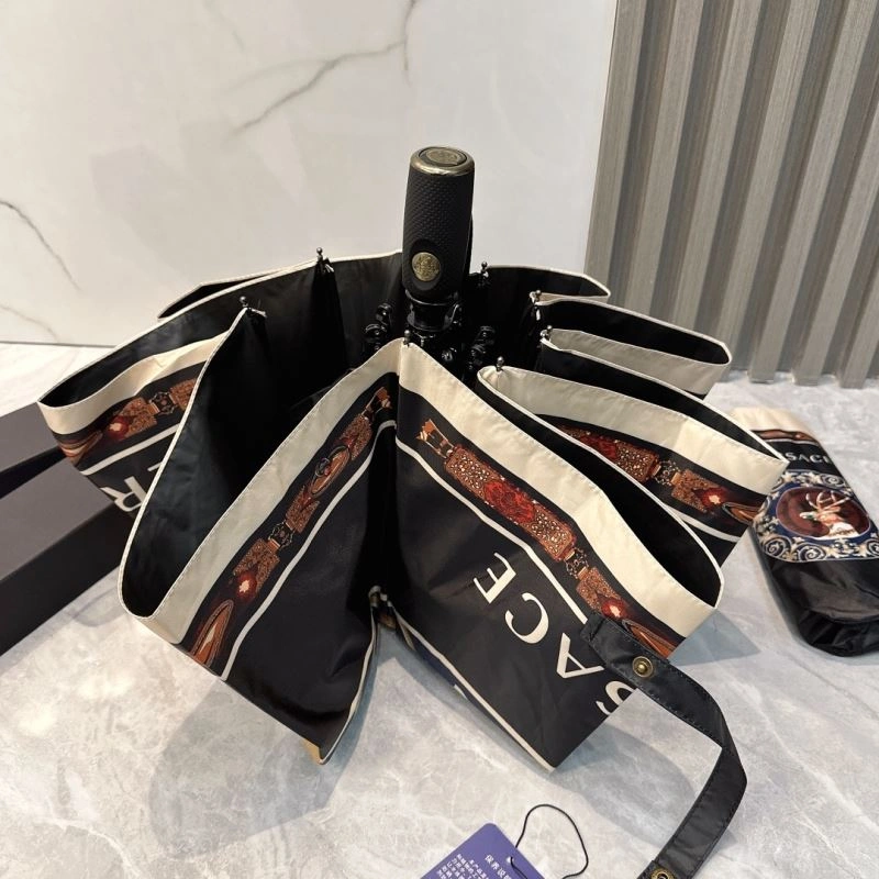 Low-cost Versace Umbrella