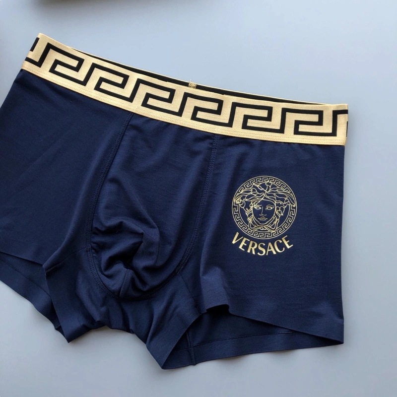 Accurate model Versace Underwear