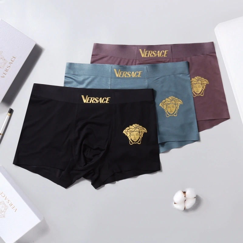 Low-cost Versace Underwear