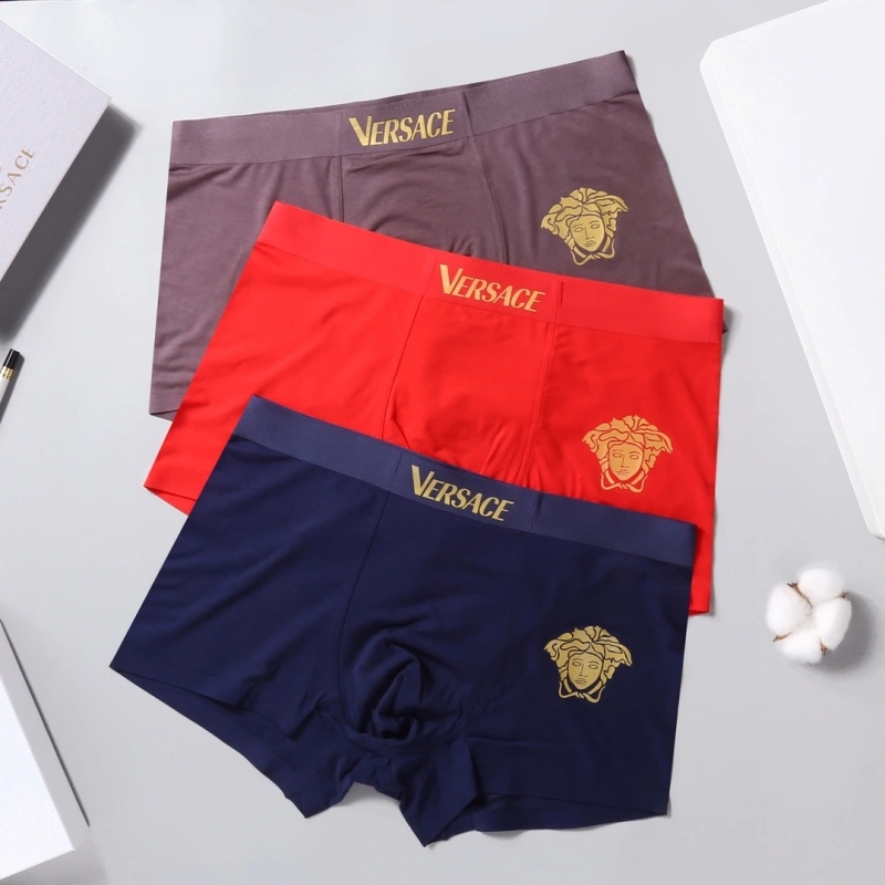 Low-cost Versace Underwear