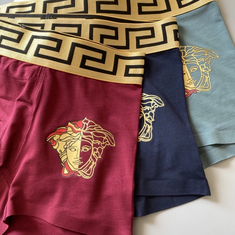 Low-cost Versace Underwear