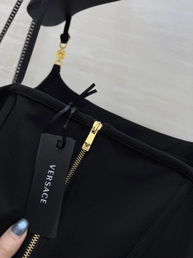 Low-cost Versace Vest