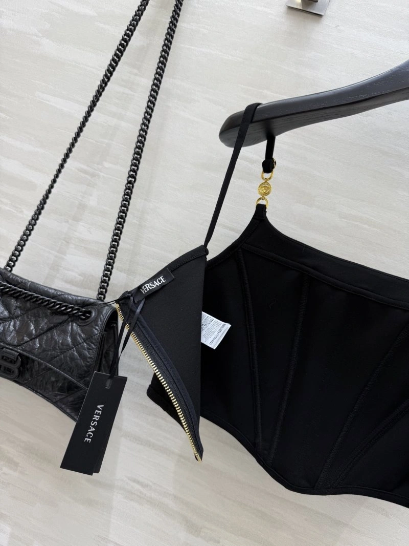 Low-cost Versace Vest