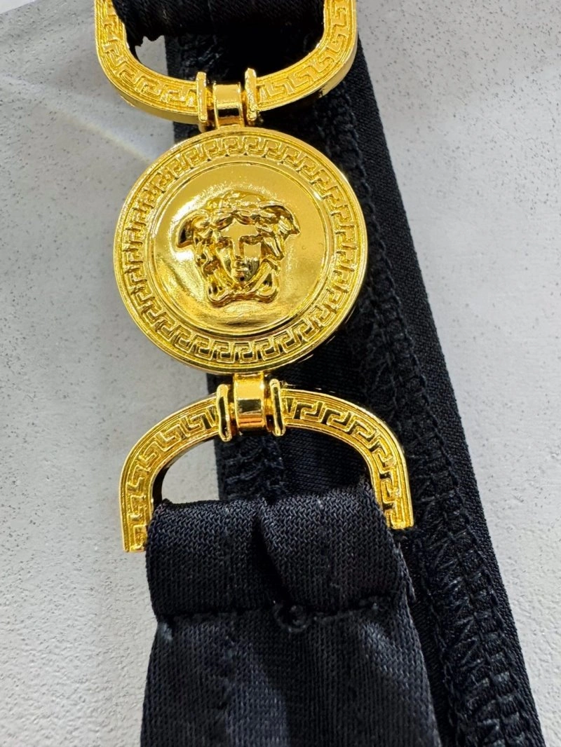 Top match Versace Vest