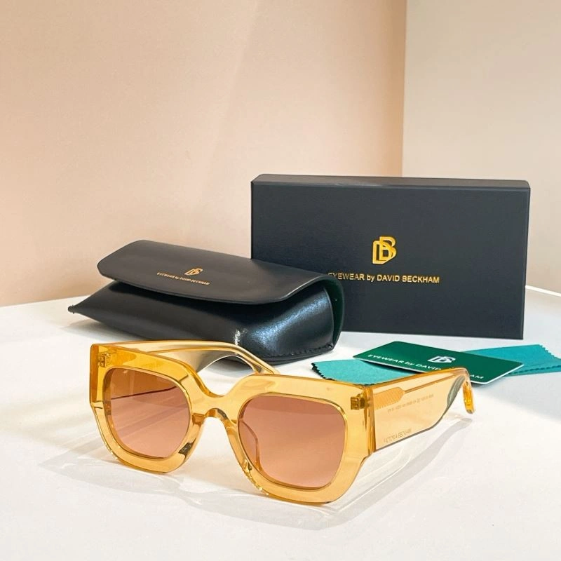 Accurate model Victoria Sunglasses