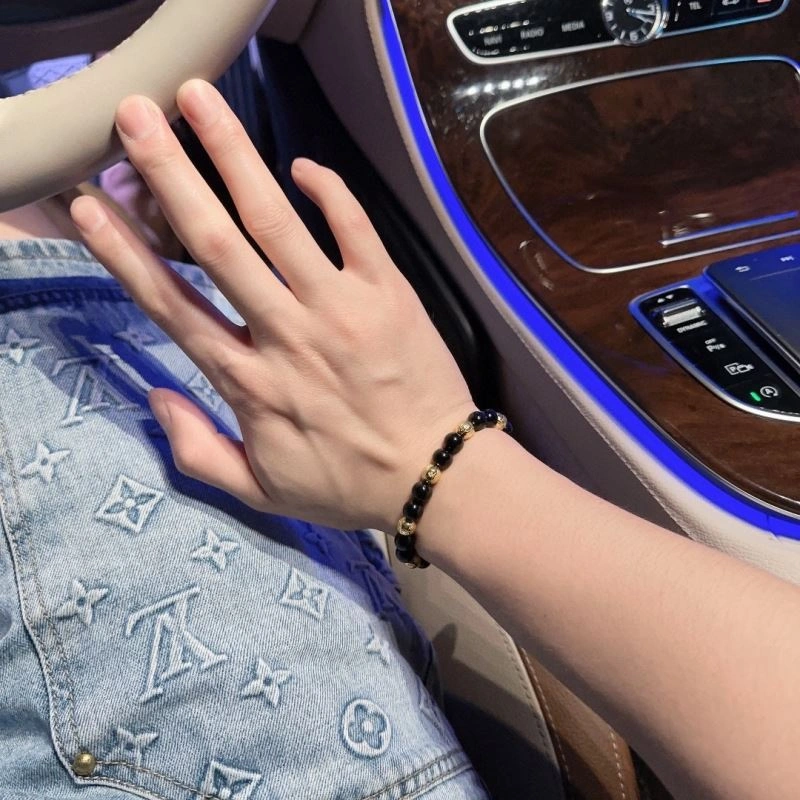 1:1 copy Vivienne Westwood Bracelets