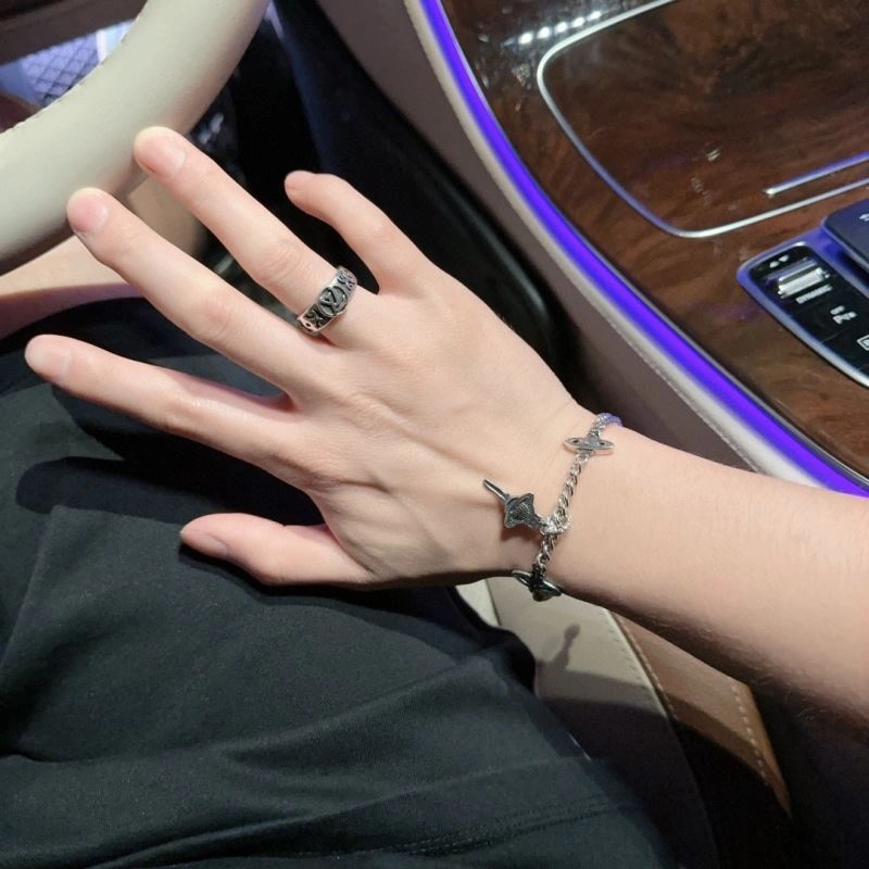 Cut-rate Vivienne Westwood Bracelets