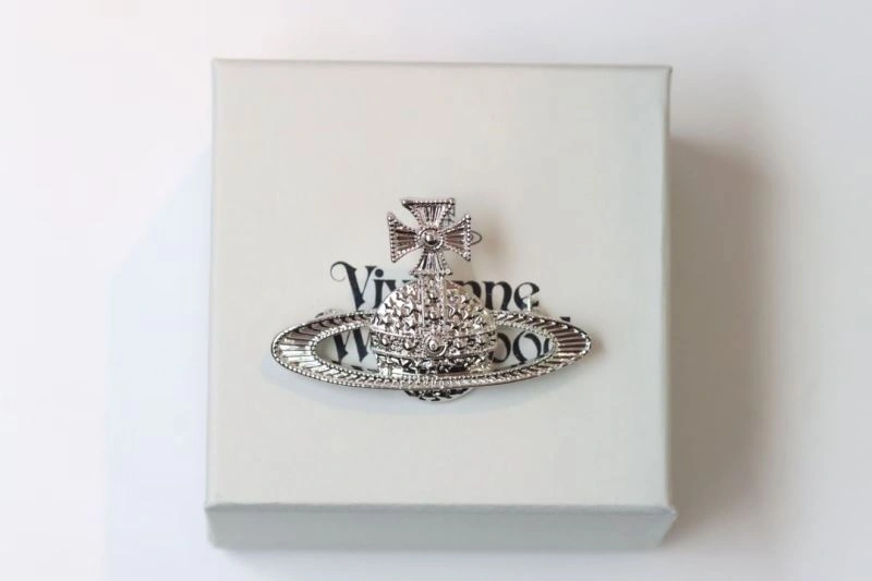 Top match Vivienne Westwood Brooches