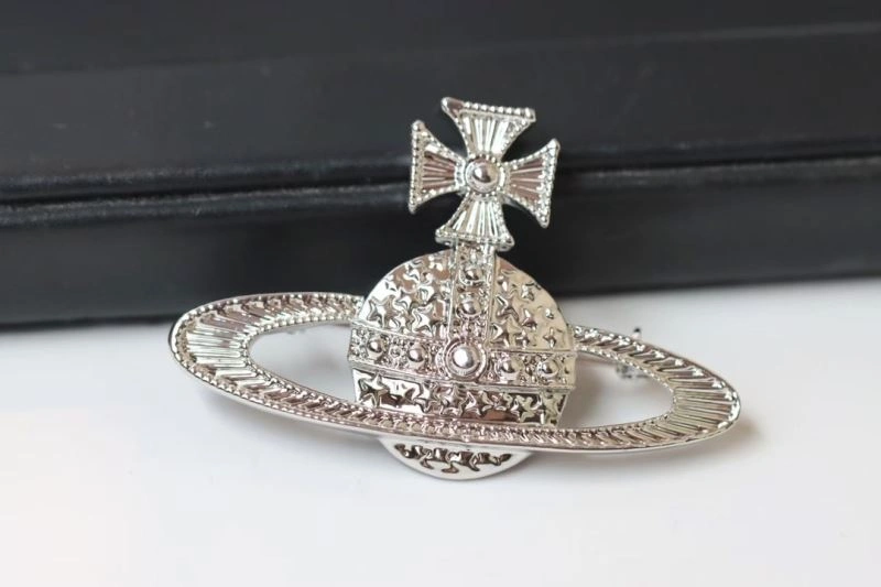Top match Vivienne Westwood Brooches