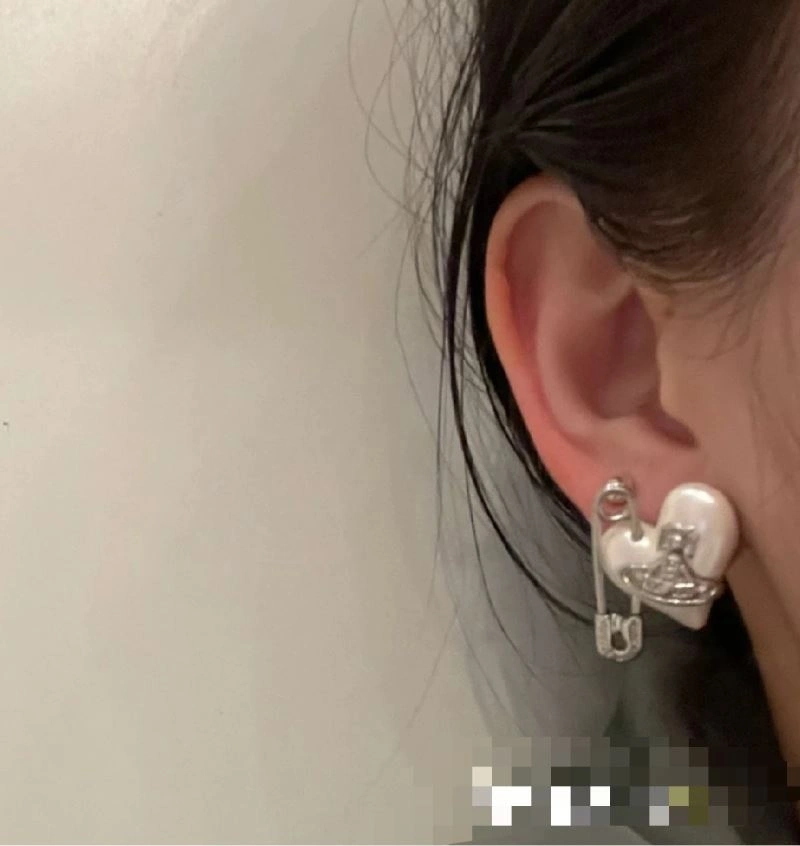 Cut-rate Vivienne Westwood Earrings