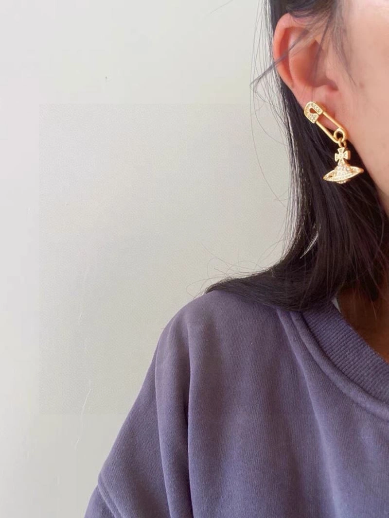 Low-cost Vivienne Westwood Earrings