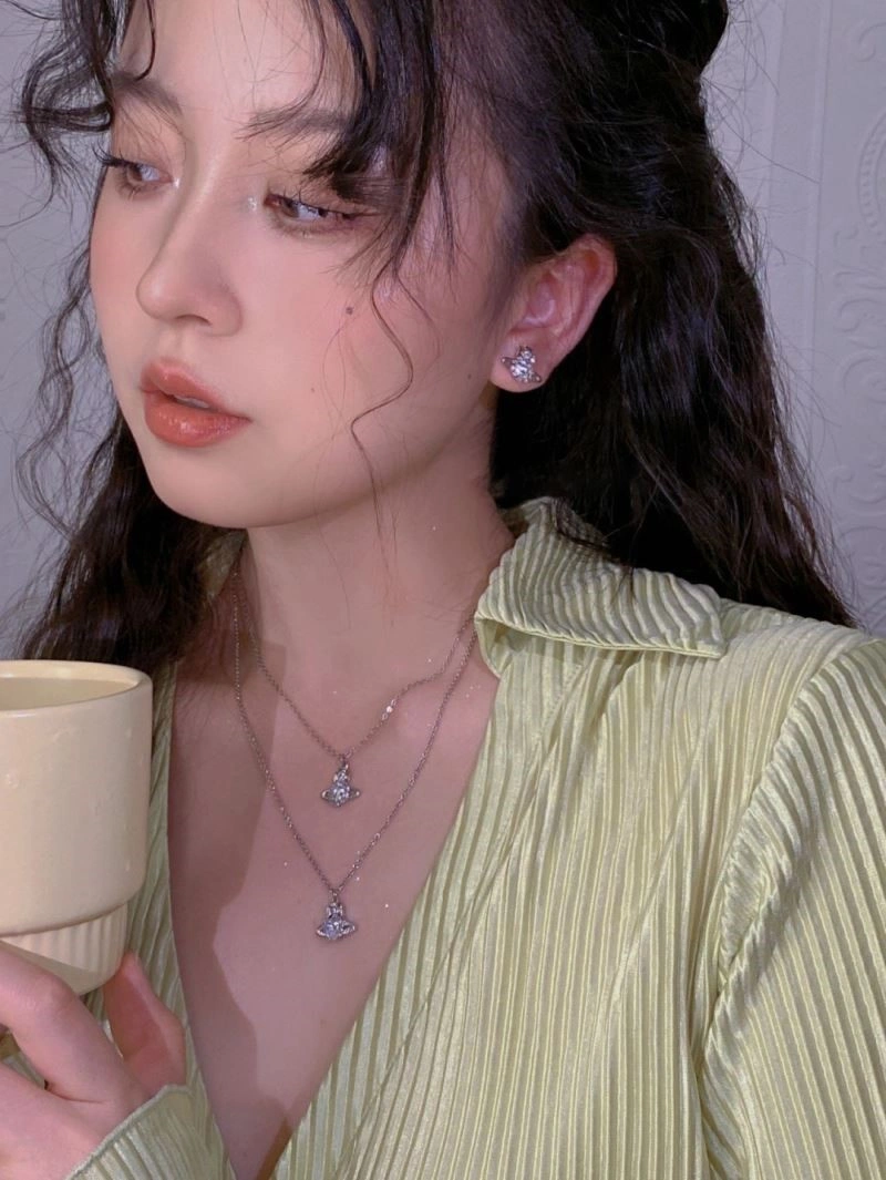High fidelity Vivienne Westwood Earrings