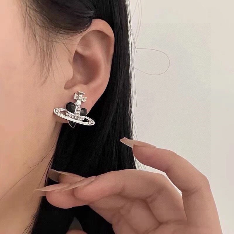 Brand-original Vivienne Westwood Earrings