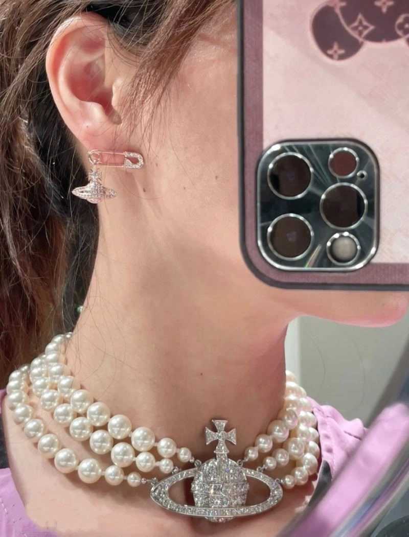 Legit Vivienne Westwood Earrings