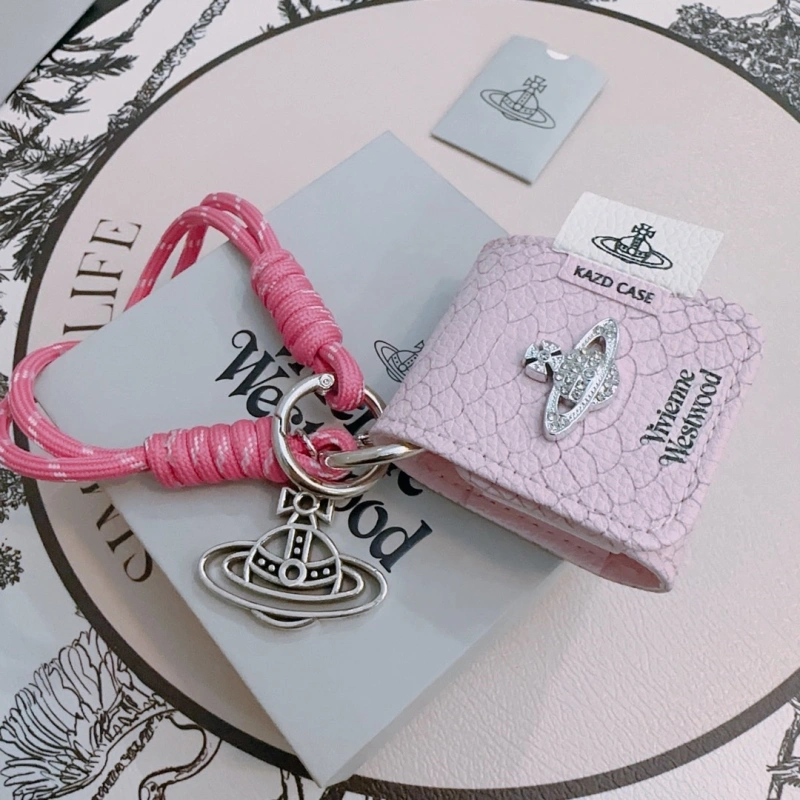 Low-cost Vivienne Westwood Mobile Cases