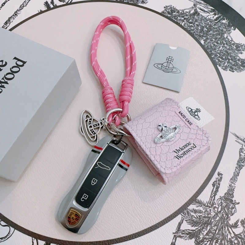 Low-cost Vivienne Westwood Mobile Cases
