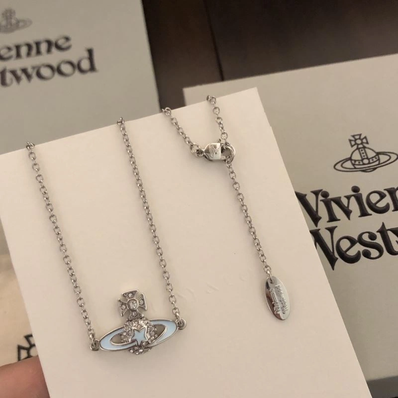 Low-cost Vivienne Westwood Necklaces