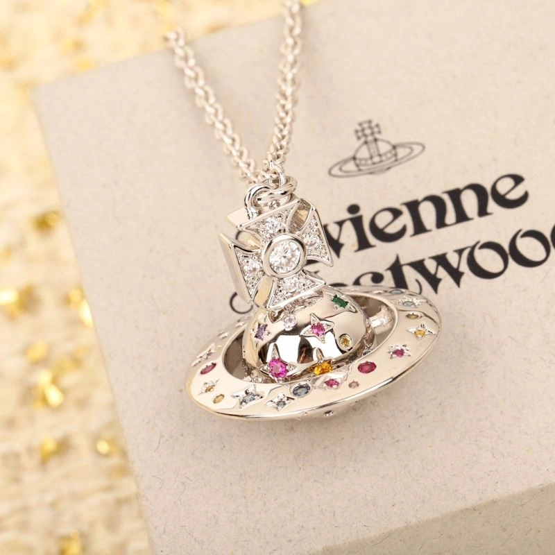 Top mirror Vivienne Westwood Necklaces