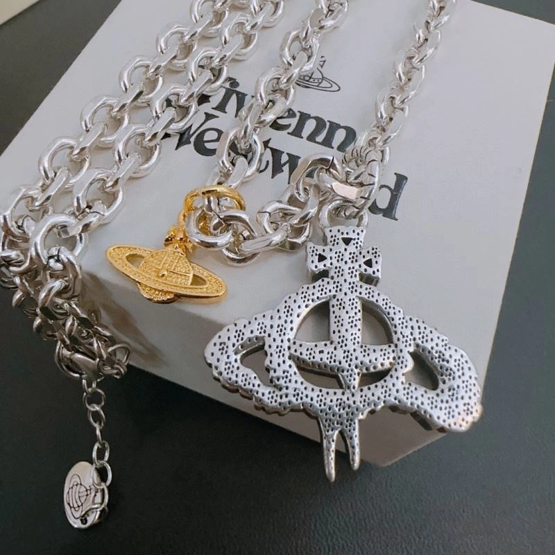 Bargain Vivienne Westwood Necklaces