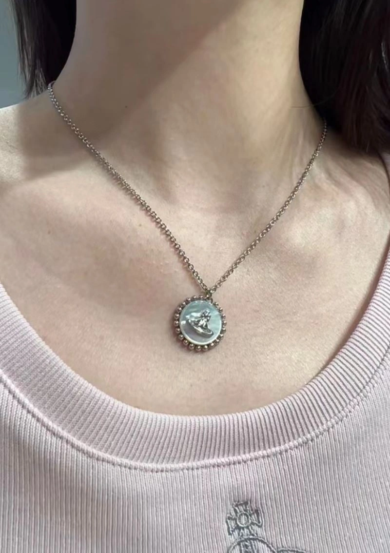 Economical Vivienne Westwood Necklaces