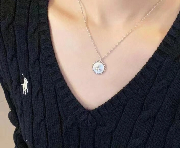Economical Vivienne Westwood Necklaces