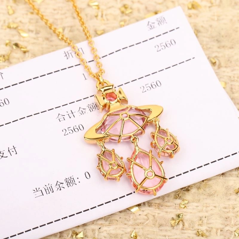 Low-cost Vivienne Westwood Necklaces