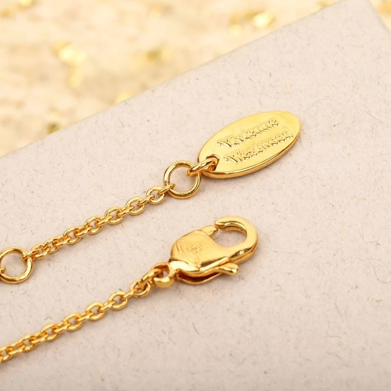 Low-cost Vivienne Westwood Necklaces