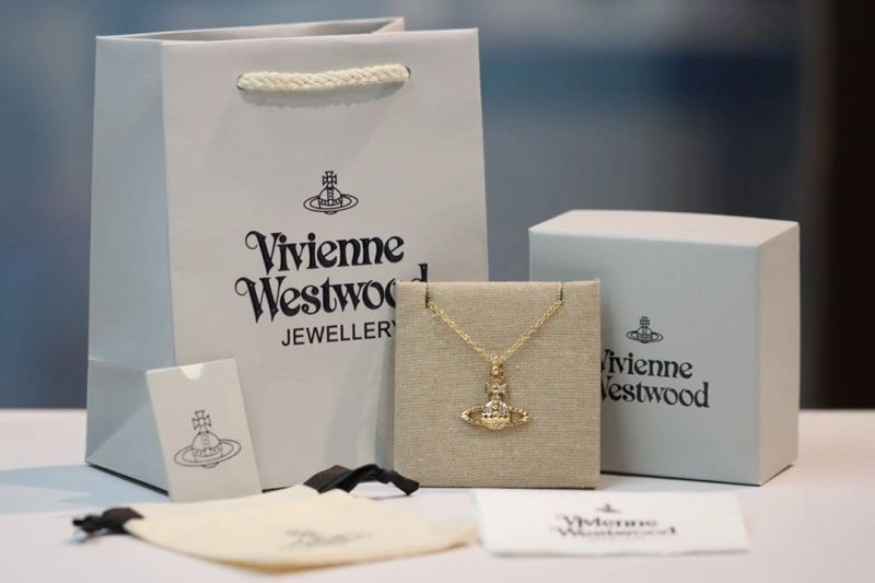 Perfect replica Vivienne Westwood Necklaces