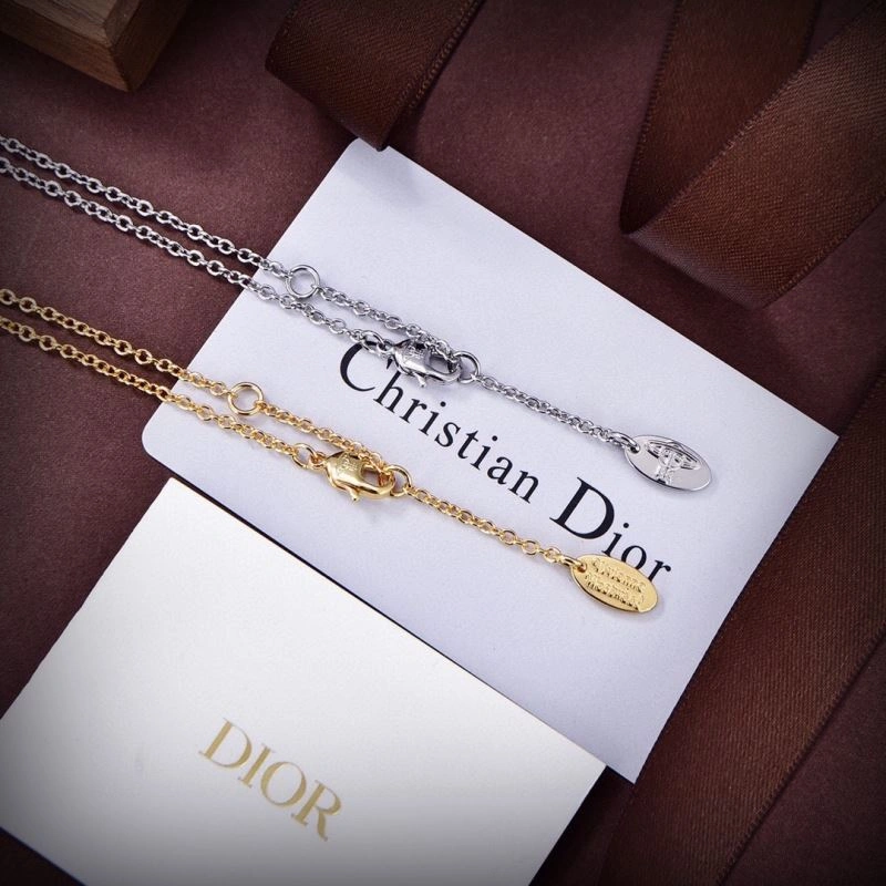 Brand-authenticated Vivienne Westwood Necklaces